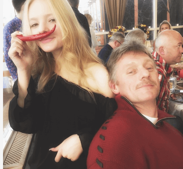 プーチン大統領の広報官ペスコフ氏の娘、インスタグラムでパリのダンスクラブのスナップショット、セミヌード写真も自慢げに〜広がる貧富の差 まま