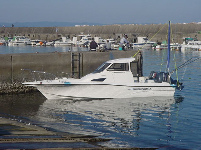 F.A.S.T.26EX F150 試乗艇 〃o(*´ `*)o〃 | 別府湾のボート屋 山口マリン - 楽天ブログ