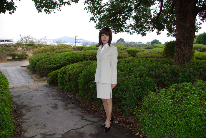女装外出~ミニスカスーツでお出かけその2 変身しちゃおっかな♪ 楽天ブログ