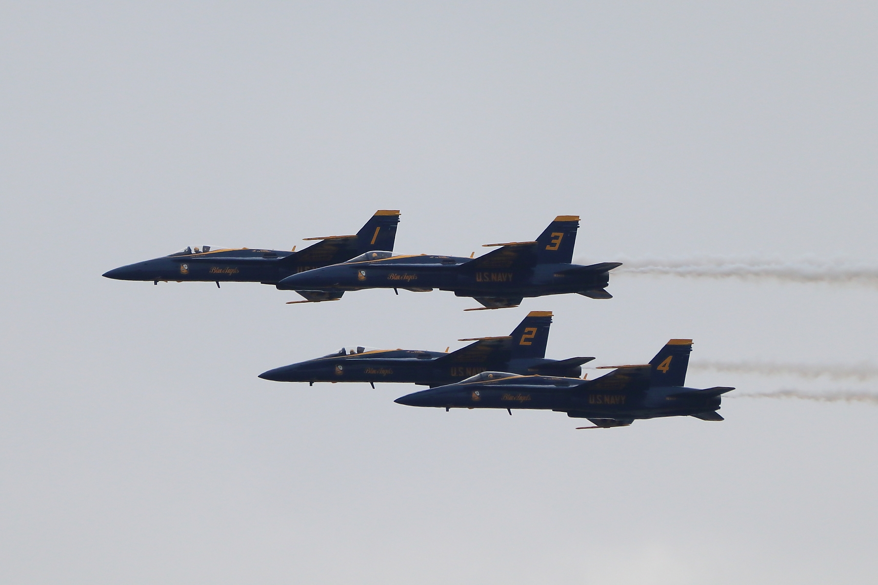 アンドリューズ航空ショー2019 Day2(Sat) ～ブルーエンジェルズ超ド迫力TAKE OFF!!～ | enjoy wheelchair ...