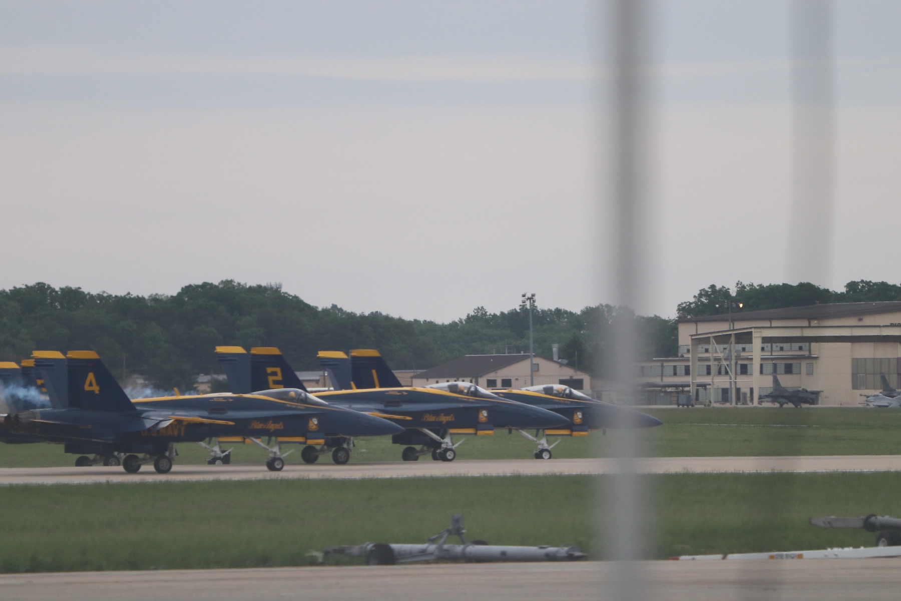 アンドリューズ航空ショー2019 Day2(Sat) ～ブルーエンジェルズ超ド迫力TAKE OFF!!～ | enjoy wheelchair ...