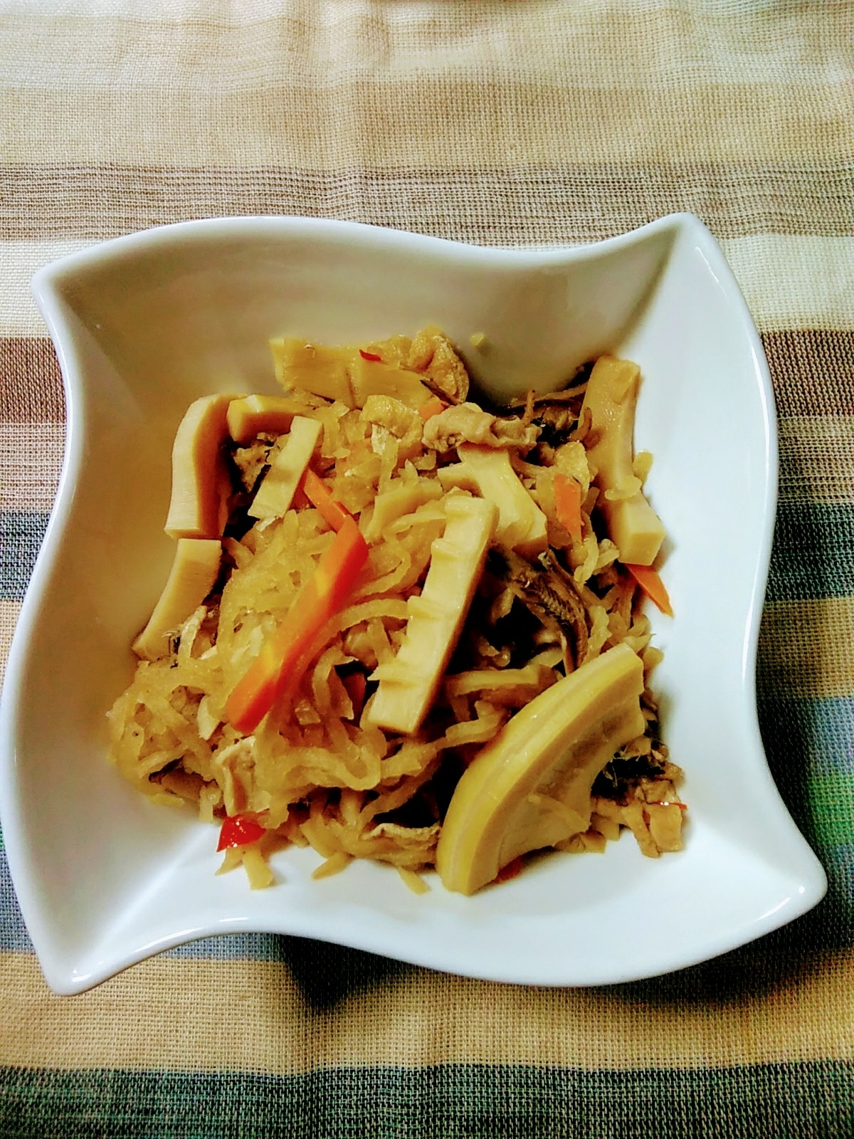 切り干し大根といりこの煮もの