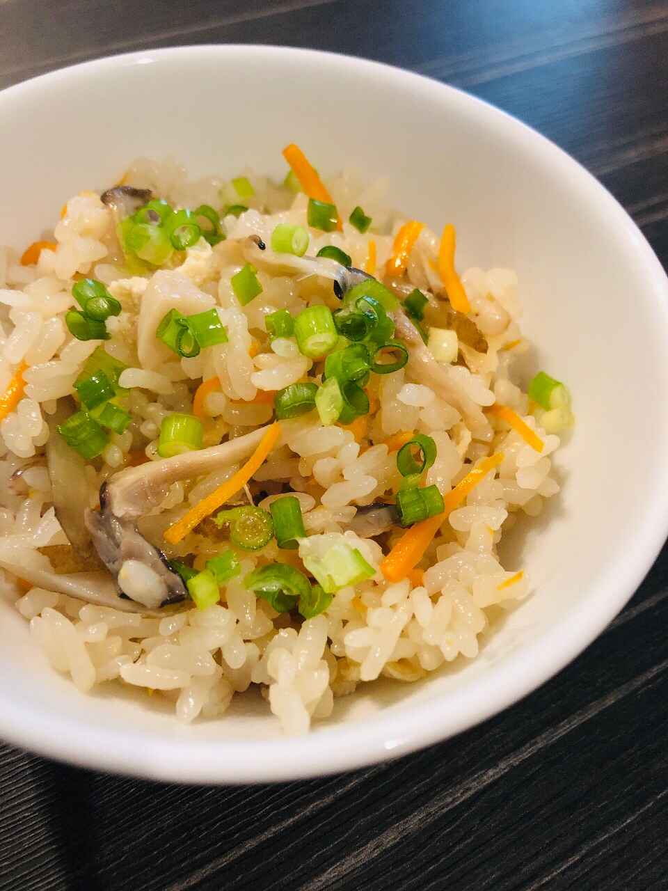 ◎貝柱だし顆粒を使って◎きのこたっぷり炊き込みご飯