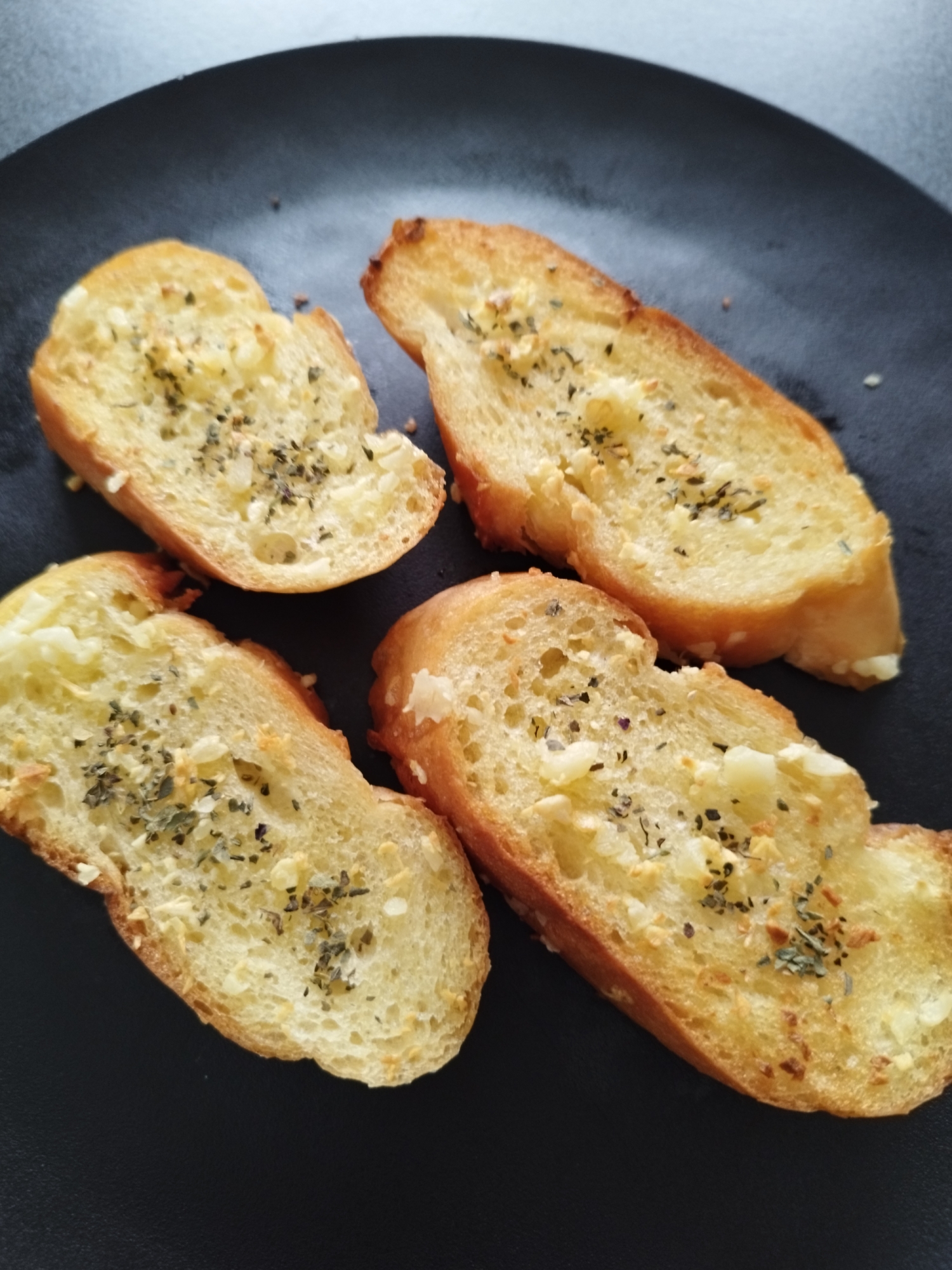 サクじゅわ【ガーリックトースト】