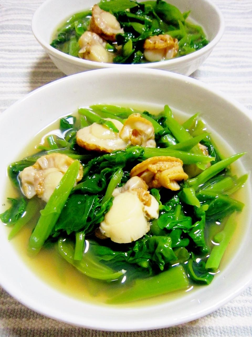 つるむらさきとホタテの煮びたし