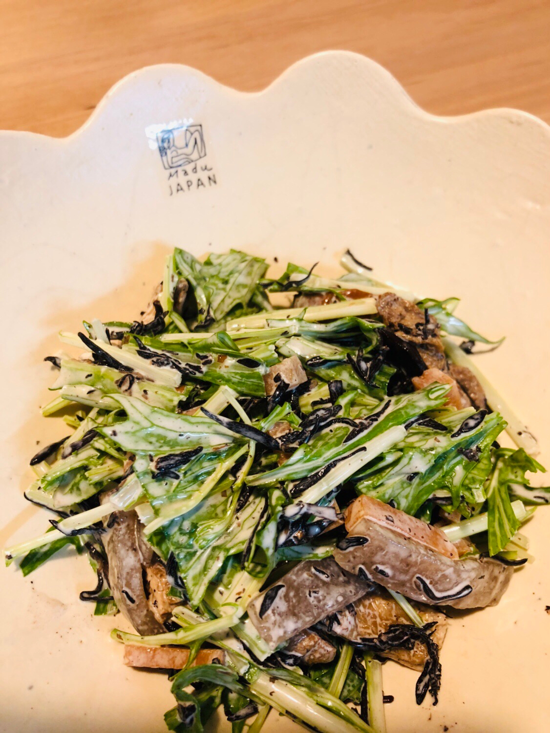 ひじきの煮物のリメイクサラダ