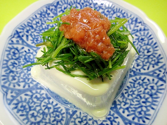 梅とおかひじきの枝豆冷奴