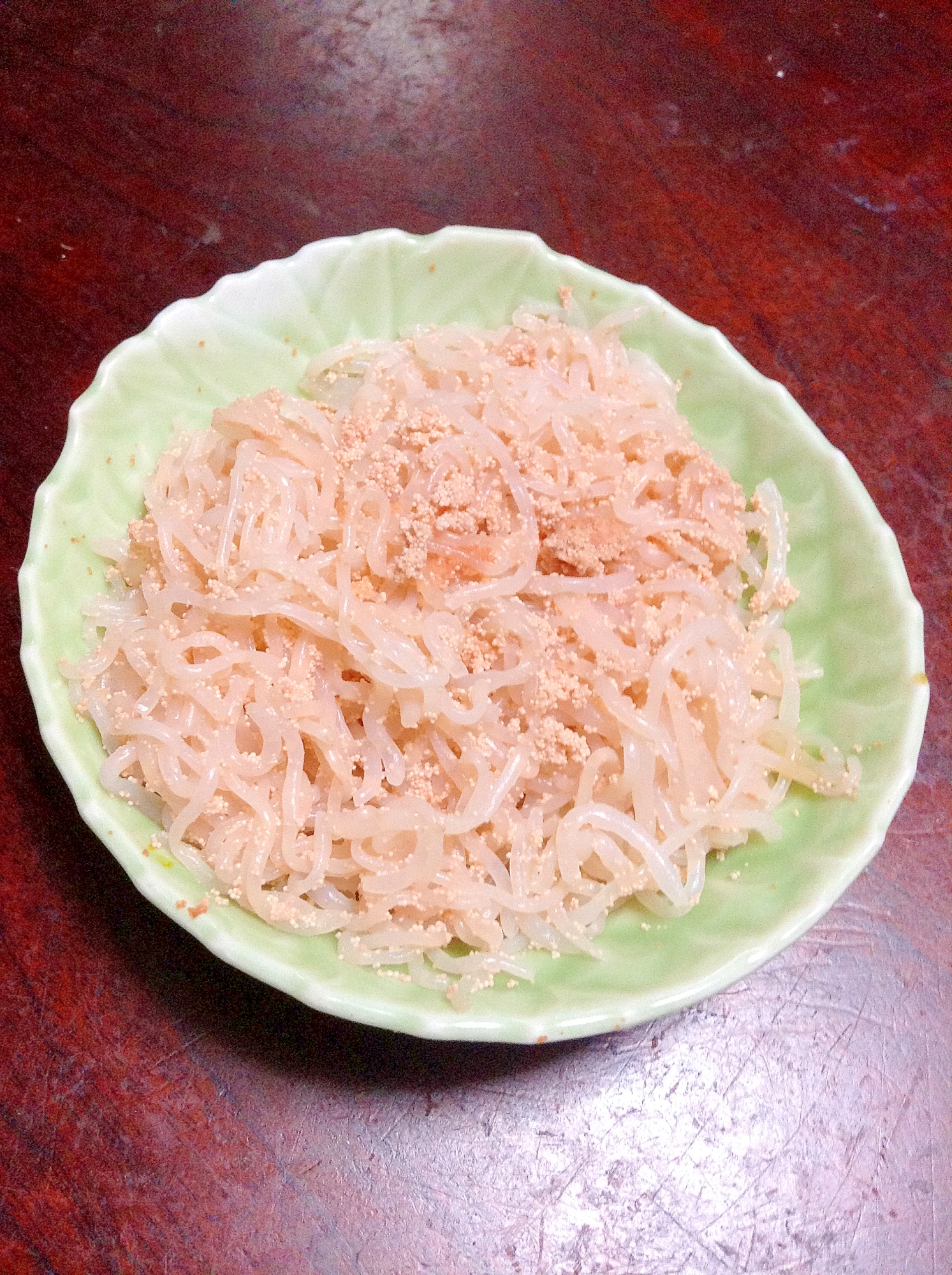 白滝のタラコまみれ【生姜とごま油で風味豊か】