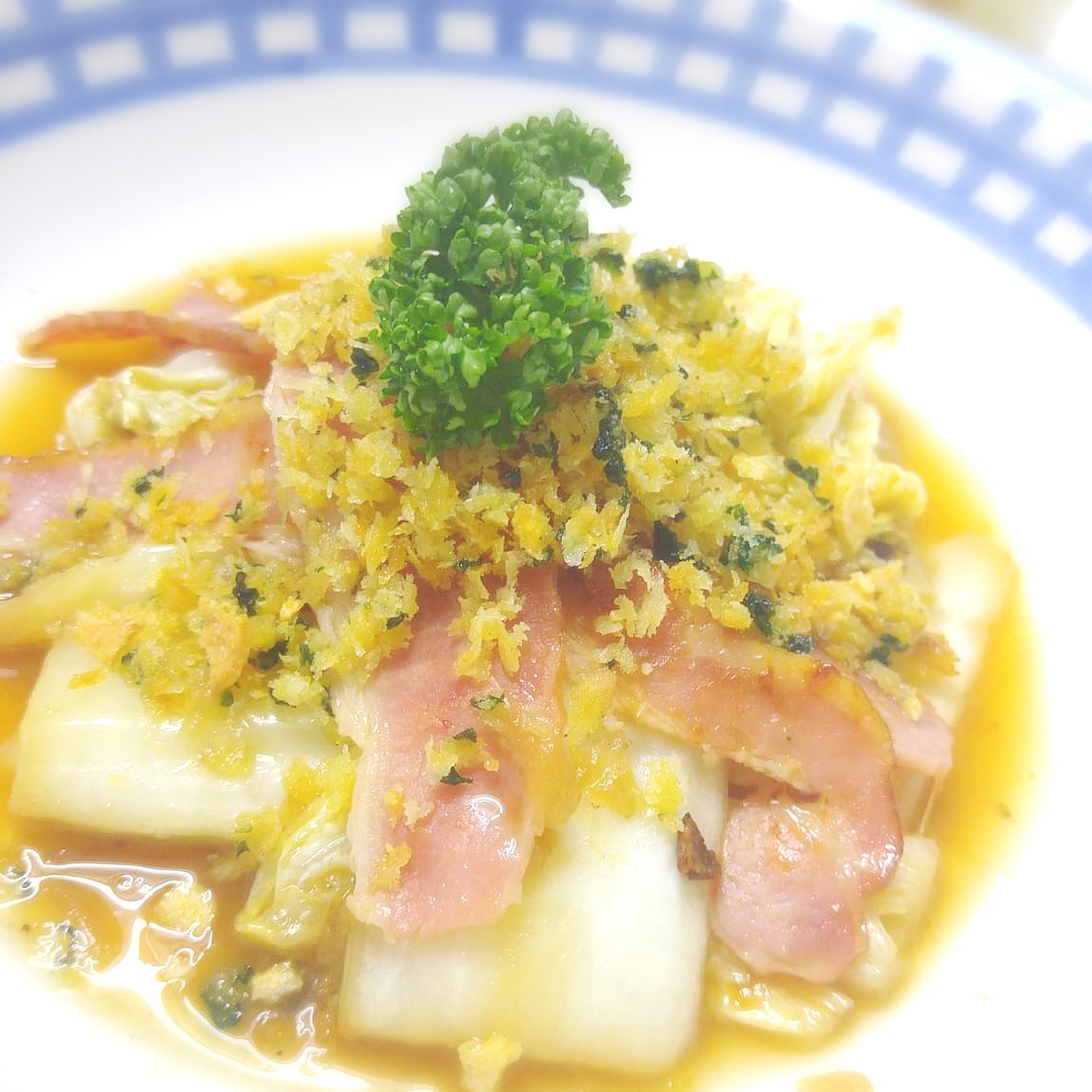 白菜のコンソメスープ❤カリカリ香草パン粉