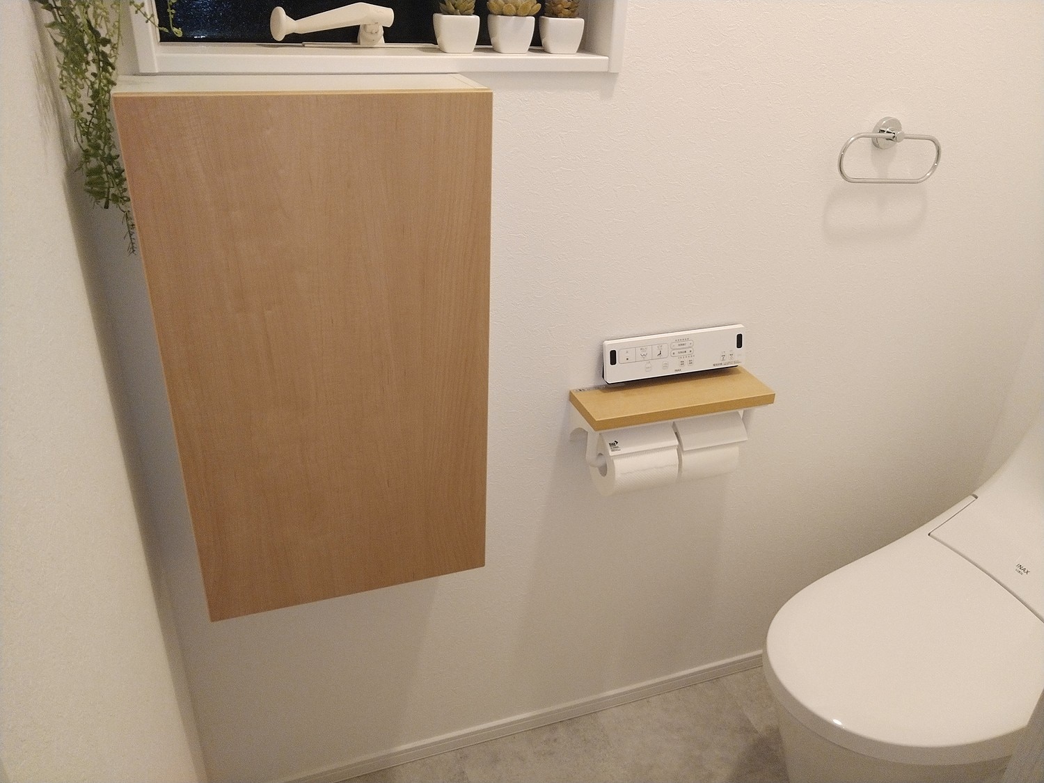 【楽天市場】INAX/LIXIL TSF-106U 収納 サイドミドルキャビネット 左右共通品(住宅設備機器のcoordiroom) | みんなのレビュー・口コミ