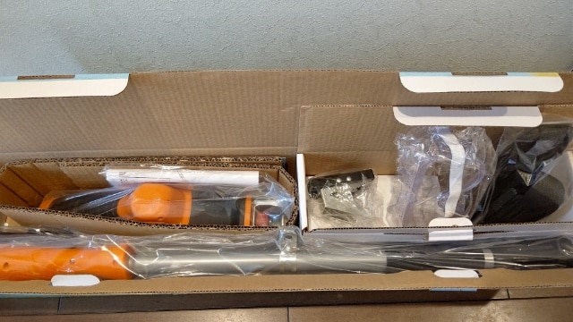 【楽天市場】高枝切り 10.8V 充電式 ガーデンポールソー LPS-1025 高枝切りバサミ 高枝電動ノコギリ 太枝切りバサミ 太枝切り ...