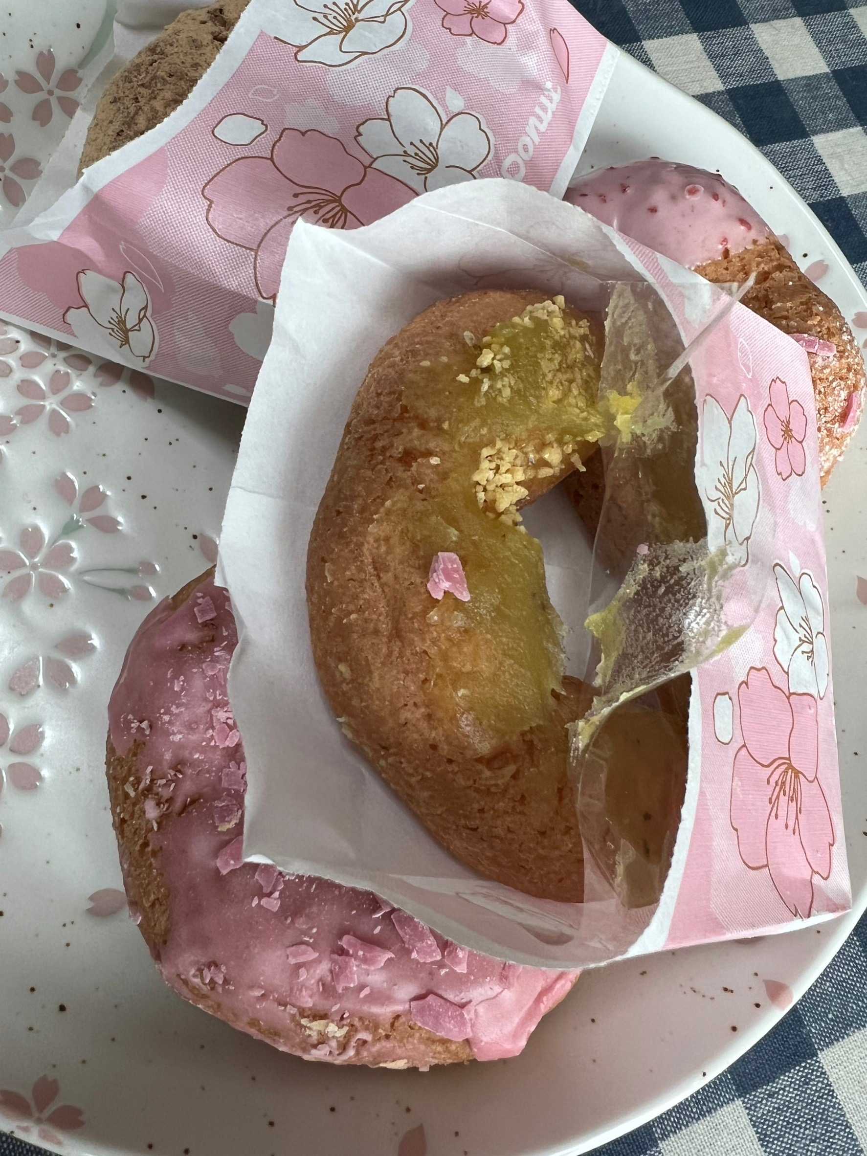【ミスド】桜もちっとドーナツ「葉桜」 Mocamocafe 楽天ブログ