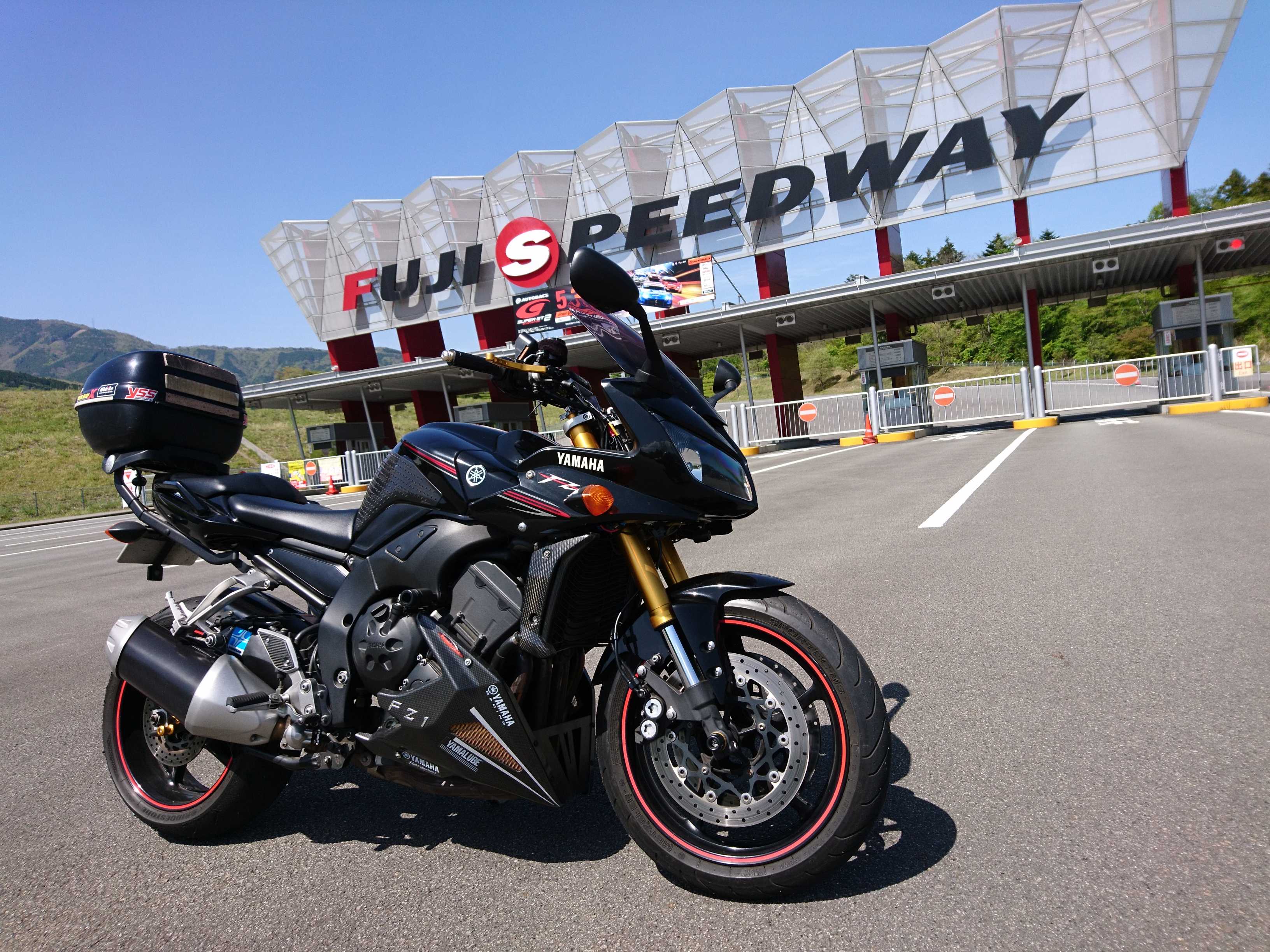 2022/8/24 FZ1 FAZERで【Over 200㎞/h ! 】 富士スピードウェイ 進化版体験走行 Riding Challenge ...