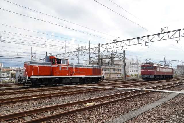 #EF81 81 & DE10 1752 & EF210-344牽引 鹿島貨物並び | 鉄人騎士。鉄 パワーランド(*^ω^*) - 楽天ブログ