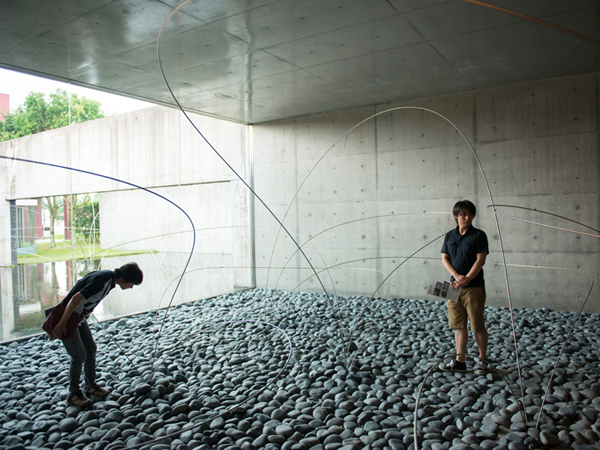 奈義町現代美術館 Nagi MOCA 展示室：大地 | 花を楽しむ、なごみの宿 季譜の里 - 楽天ブログ