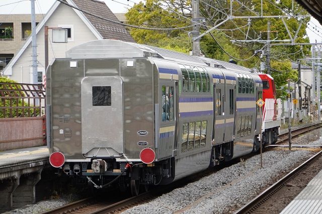 総武快速.横須賀線 新型車両甲種 DD200-6牽引 E235系1000番代 グリン車サロE235-1001＋サロE234-1001 | 鉄人騎士。鉄 パワーランド(*^ω^*) - 楽天ブログ