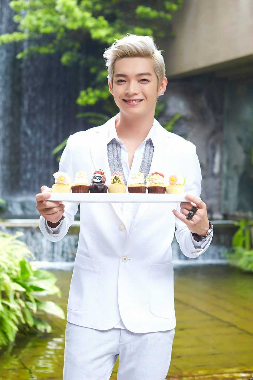 CALVIN SMILE FESTIVAL 2014 〜ミニコンサート編〜 | 『蓮花楼』WOWOWで3/27(水)スタート来たぁぁ！ - 楽天ブログ