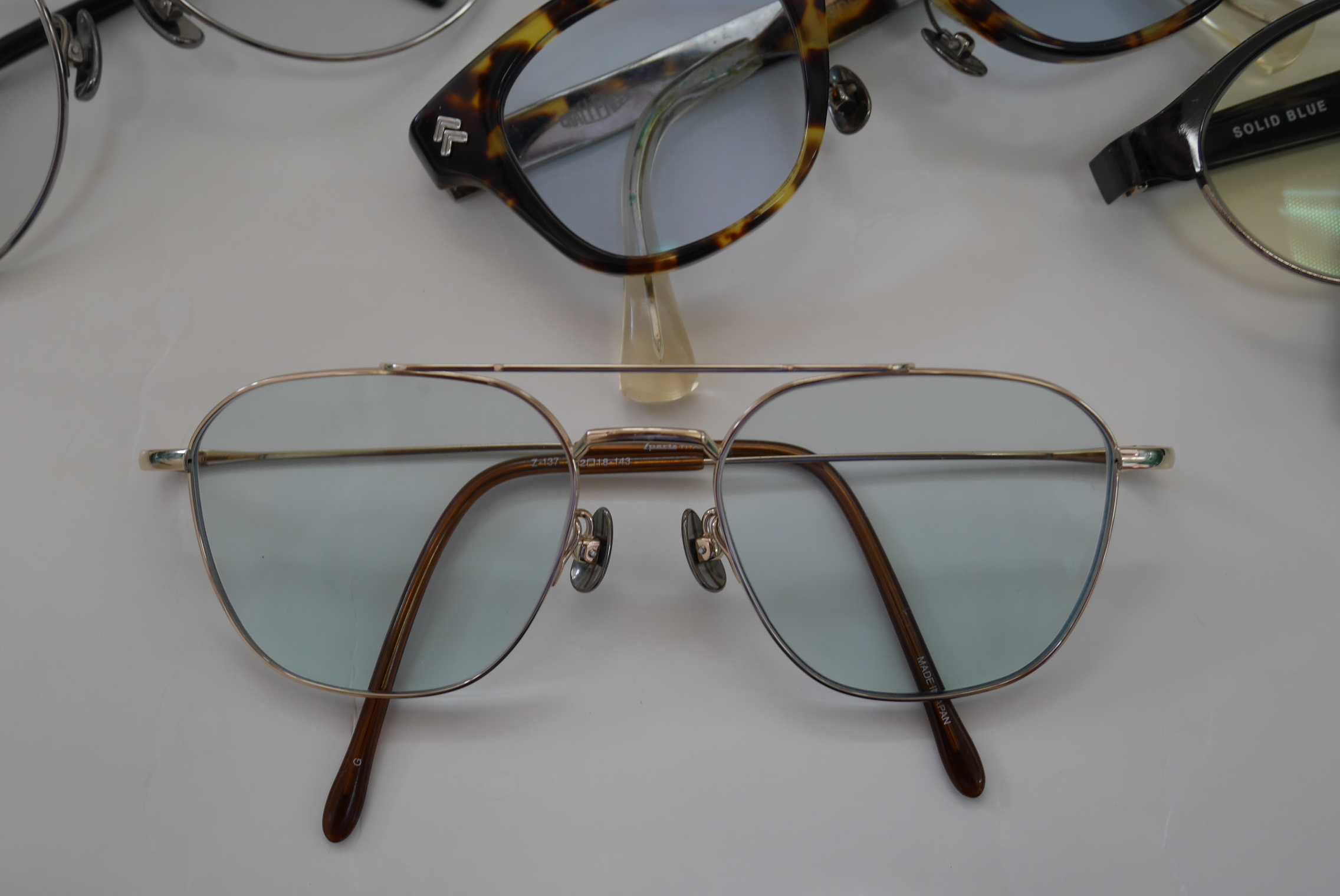 TSLドライブ・テスト開始!!眩しさを抑えた見え方は、いい感じ!!他と掛け比べてから販売します | 小山めがねのアイウェアブログ - 楽天ブログ