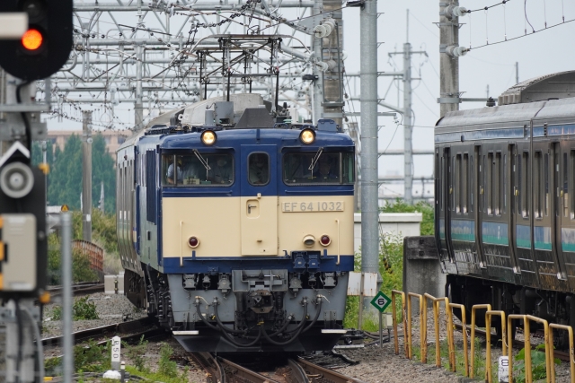 #EF64 1032牽引 総武快速・横須賀線用 E217系 横ｸﾗ Y-27編成 廃車配給 長野行き 続編 | 鉄人騎士。鉄 パワーランド(*^ω^*) - 楽天ブログ
