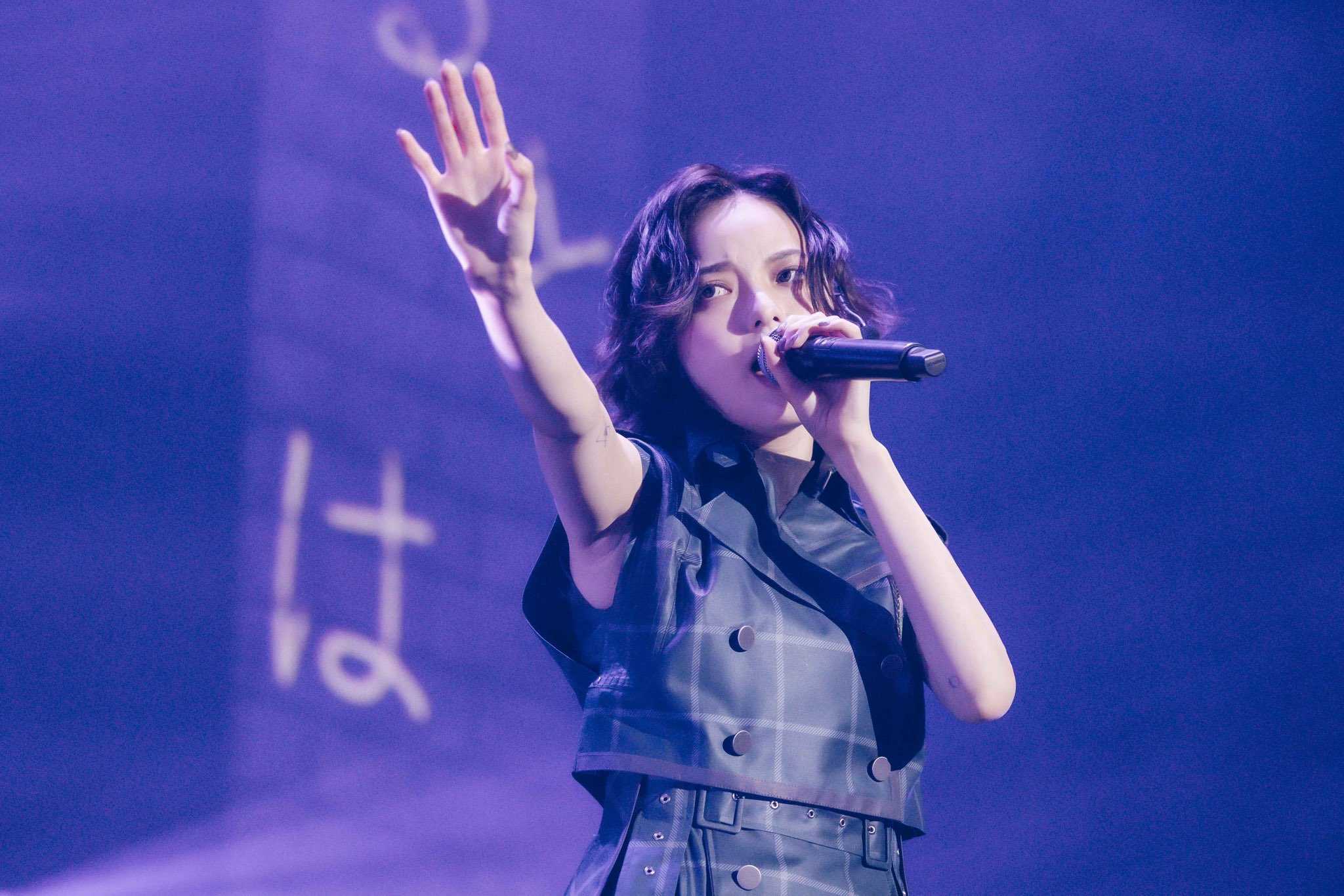 ☆平手友梨奈♪初のワンマンライブ「1st LIVE”零”」で『きっかけ』など坂道カバー披露！【映像付】 | ルゼルの情報日記 - 楽天ブログ