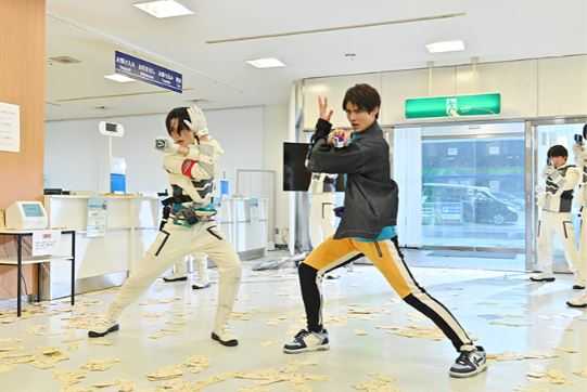 仮面ライダーリバイス 第11話「無敵のさくら、何のための力」 Ramplir Tentobi Rakutenのブログ 楽天ブログ