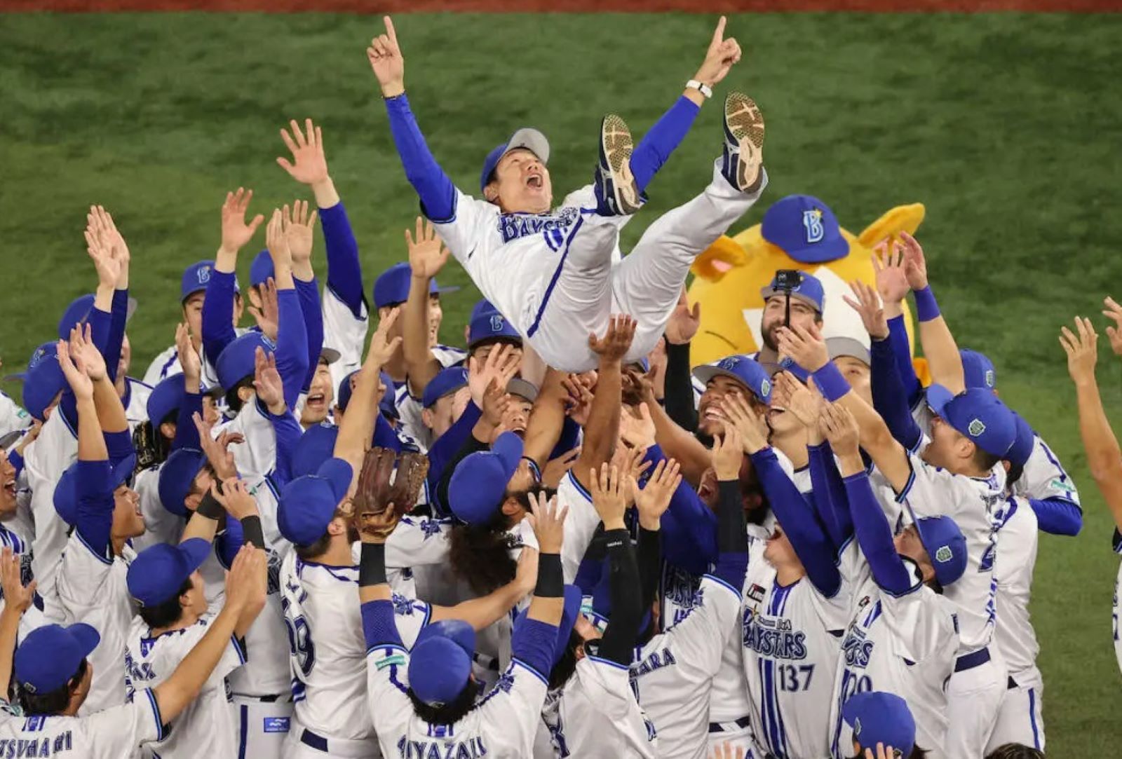 リーグ3位チームが日本シリーズに勝ち日本一という快挙に残る違和感：祝横浜DeNAベイスターズの制覇 | 政治、現代史、進化生物学、人類学・考古学、旅行、映画、メディアなどのブログ - 楽天ブログ