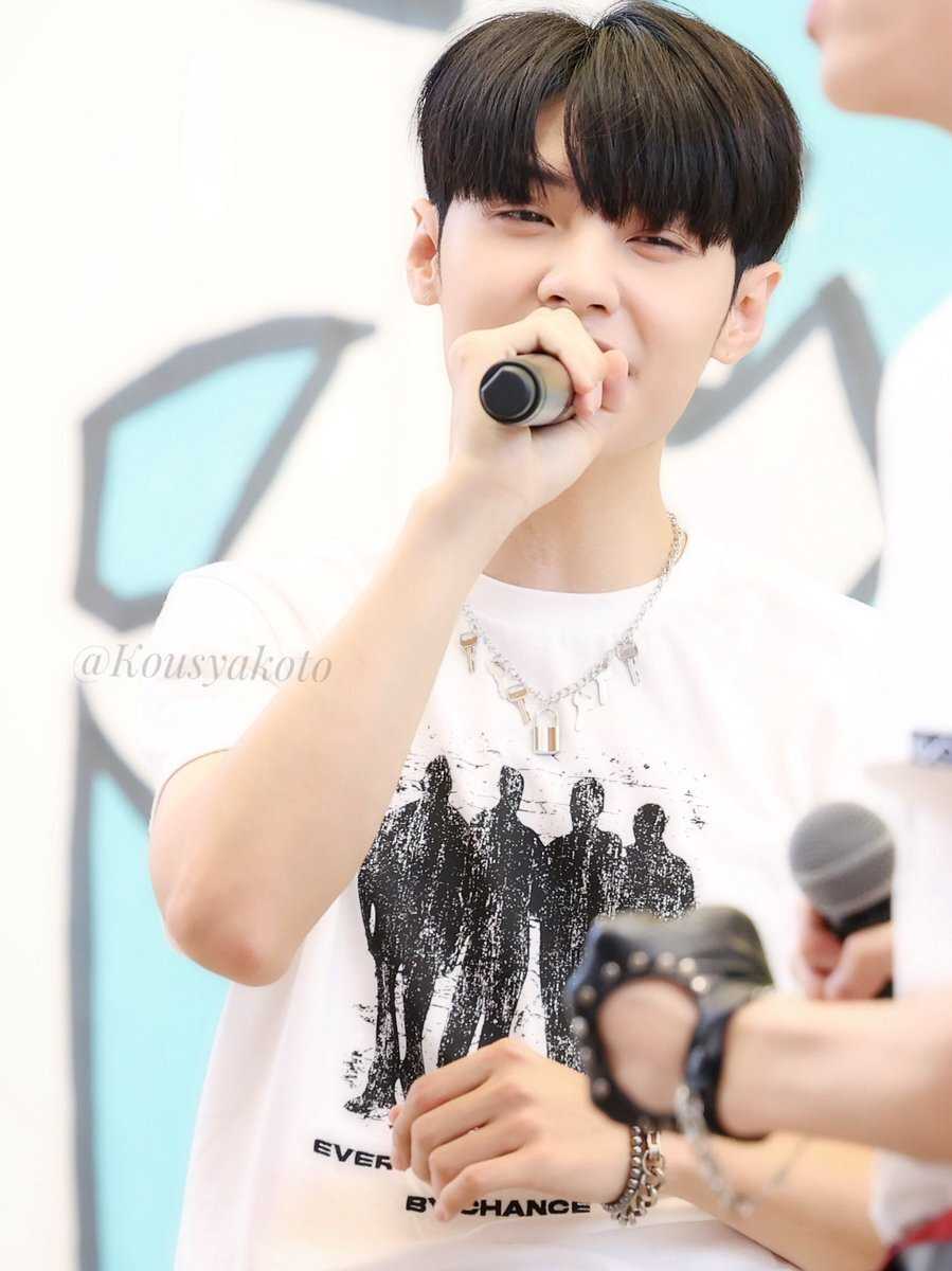 秘密關係 Secret Lover GUNO（王君豪／BUGVEL）その6 SUMMER MINI LIVE 2025年8/23 | ふり向け ...