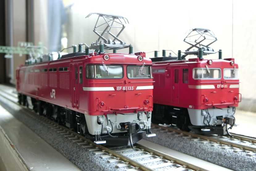 EF81北斗星色2台 (80号機と133号機庇付き) | HOゲージの世界へようこそ - 楽天ブログ