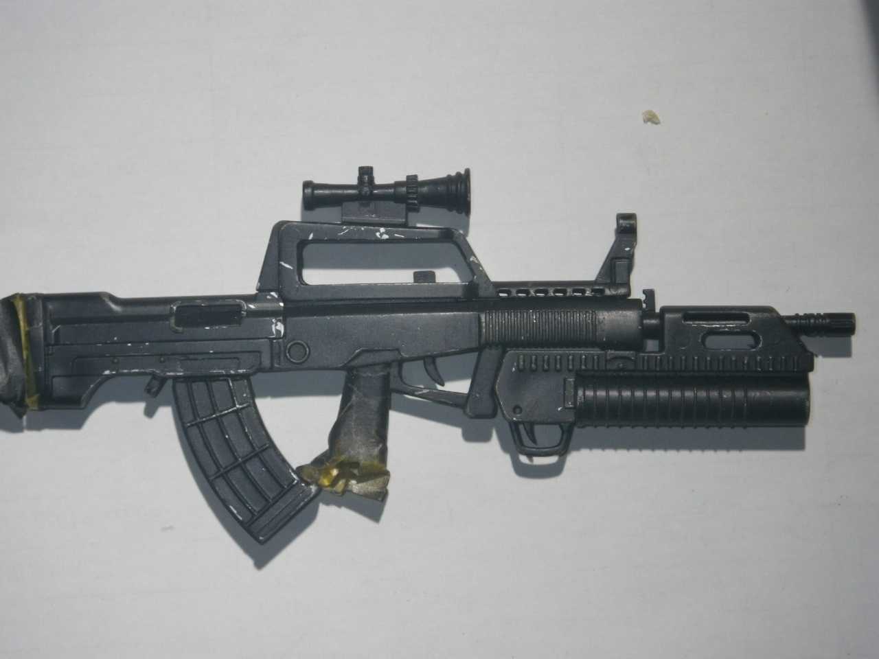 ⑤2022_0123 1／6ｽｹｰﾙ ﾗｲﾌﾙ ﾏｼﾝｶﾞﾝ ｺﾚｸｼｮﾝ 95式自動歩槍（QBZ-95） 銃本体塗装 | 54歳出戻り ...