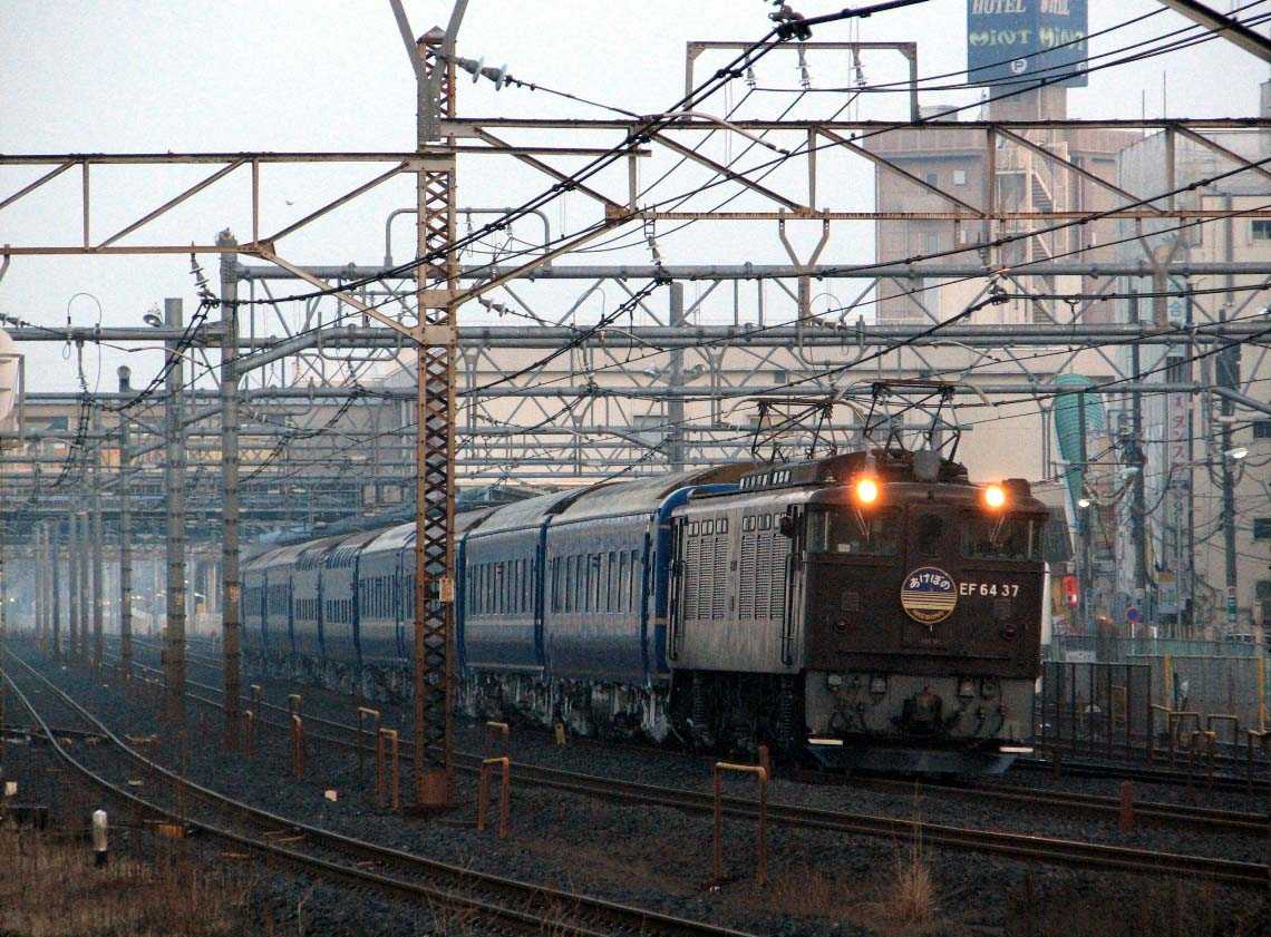 EF6437牽引：寝台特急「あけぼの」 | マル鉄鉄道写真館2 - 楽天ブログ
