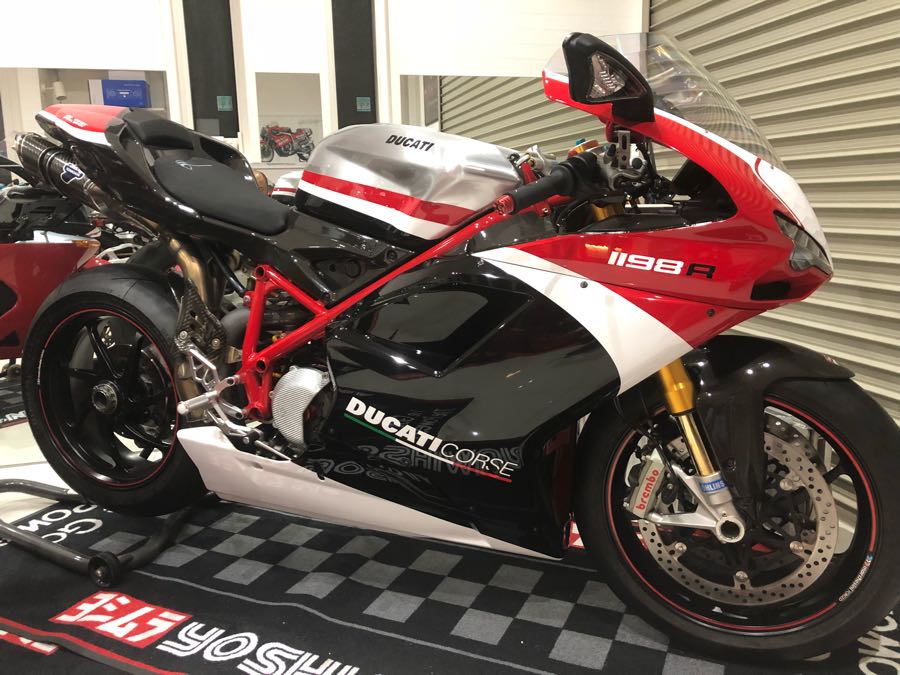 1198R コルセSE | DUCATIとGSX-Rとヨシムラ好きオヤジの戯言ブログ - 楽天ブログ