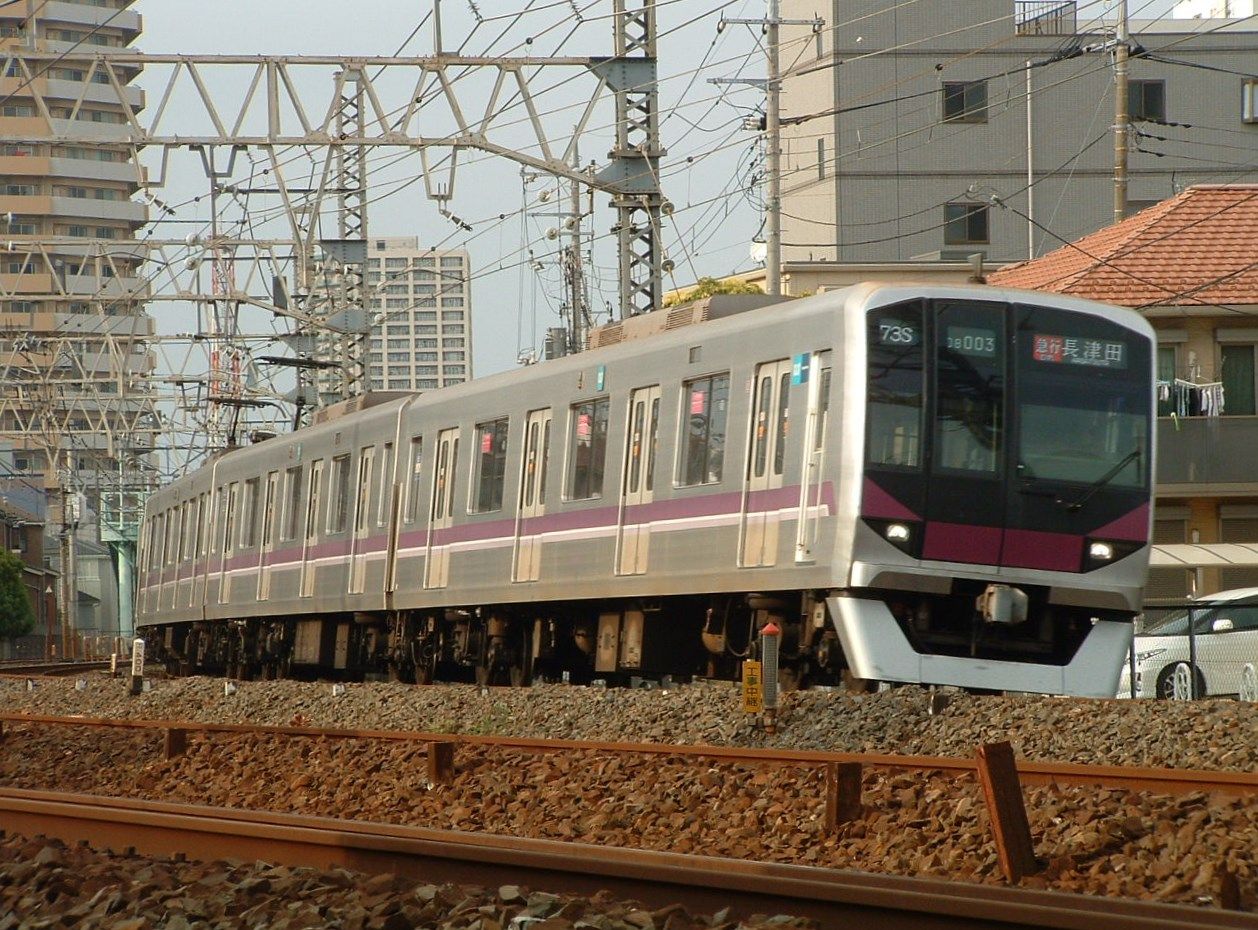 東京メトロ08系電車を東武スカイツリーラインで初めて見ました | arakazu1554のブログ - 楽天ブログ