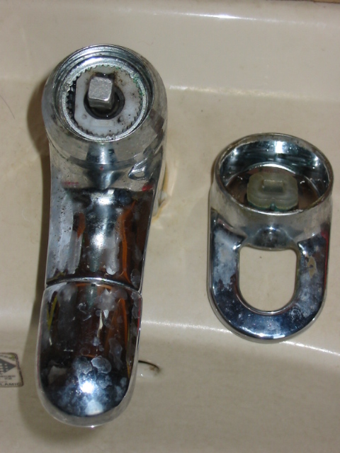 TOTO TLF31UDX シングルレバーカートリッジ交換 | 同じ話の繰り返しor同じ事を何度も言う - 楽天ブログ