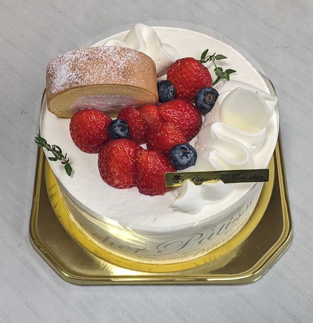 娘と叔母様のお年賀 バースデーケーキ | 01031006junのブログ