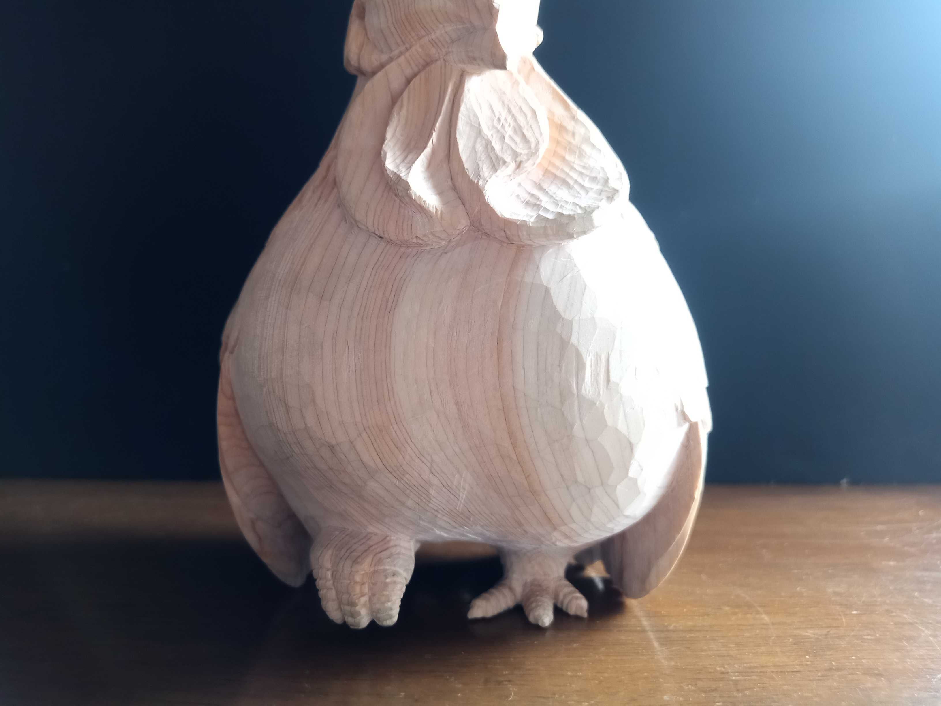 「矮鶏」頭と足を彫り終えました。 R05.05.19（金） | 仏像彫刻アート倶楽部 - 楽天ブログ