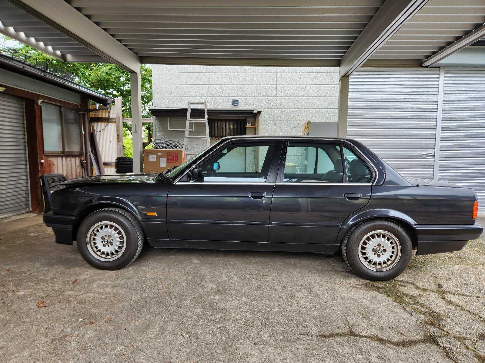 E30AT エンブレム戻してみた(笑) | BMW2002 E21 E30 - 楽天ブログ