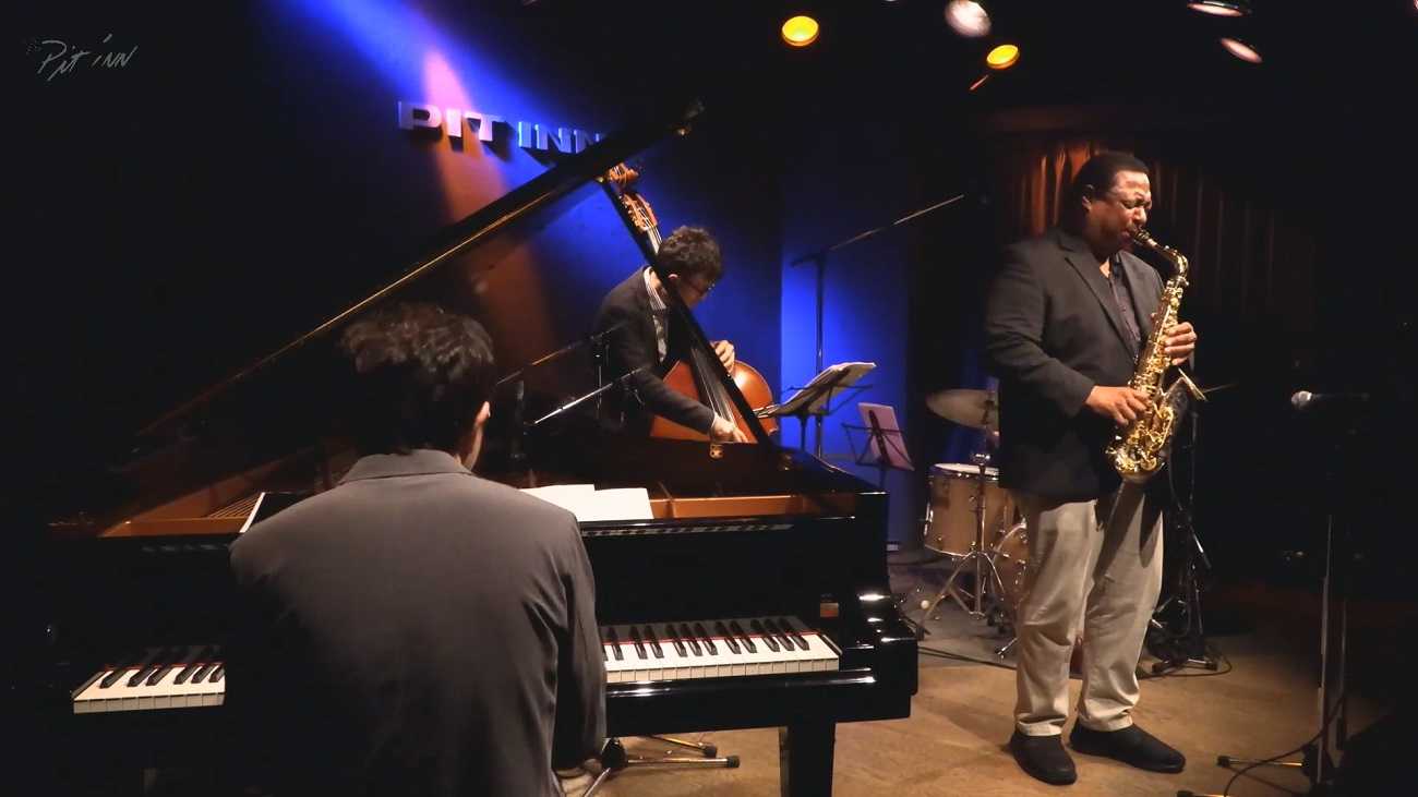 23/07/12 The Battle Japan tour 2023 Eric Alexander and Vincent Herring ...