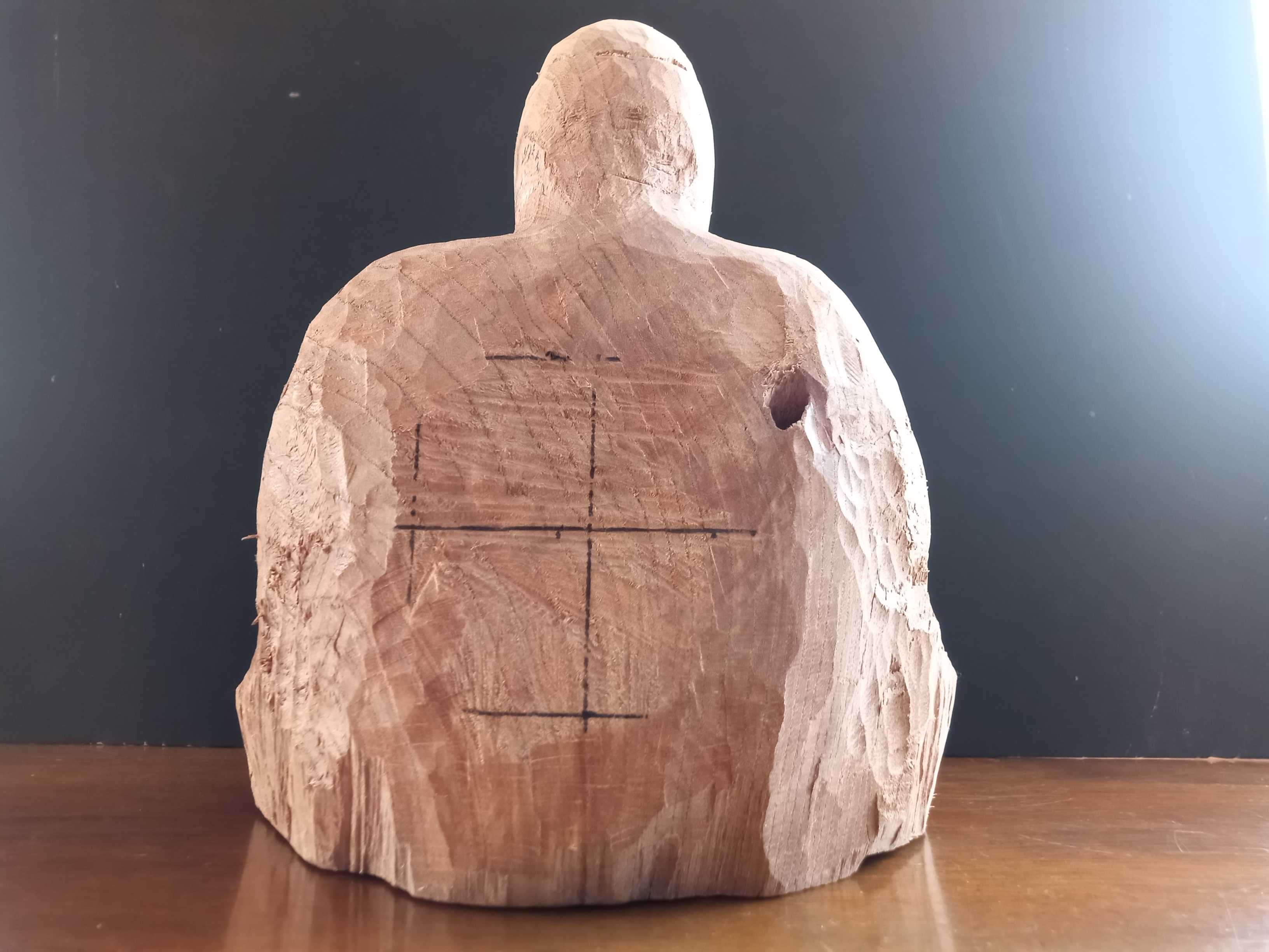 「釈迦如来坐像」荒彫りの途中です。 R05.02.04（土） | 仏像彫刻あ～と倶楽部 - 楽天ブログ