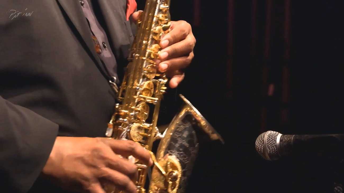 23/07/12 The Battle Japan tour 2023 Eric Alexander and Vincent Herring ...