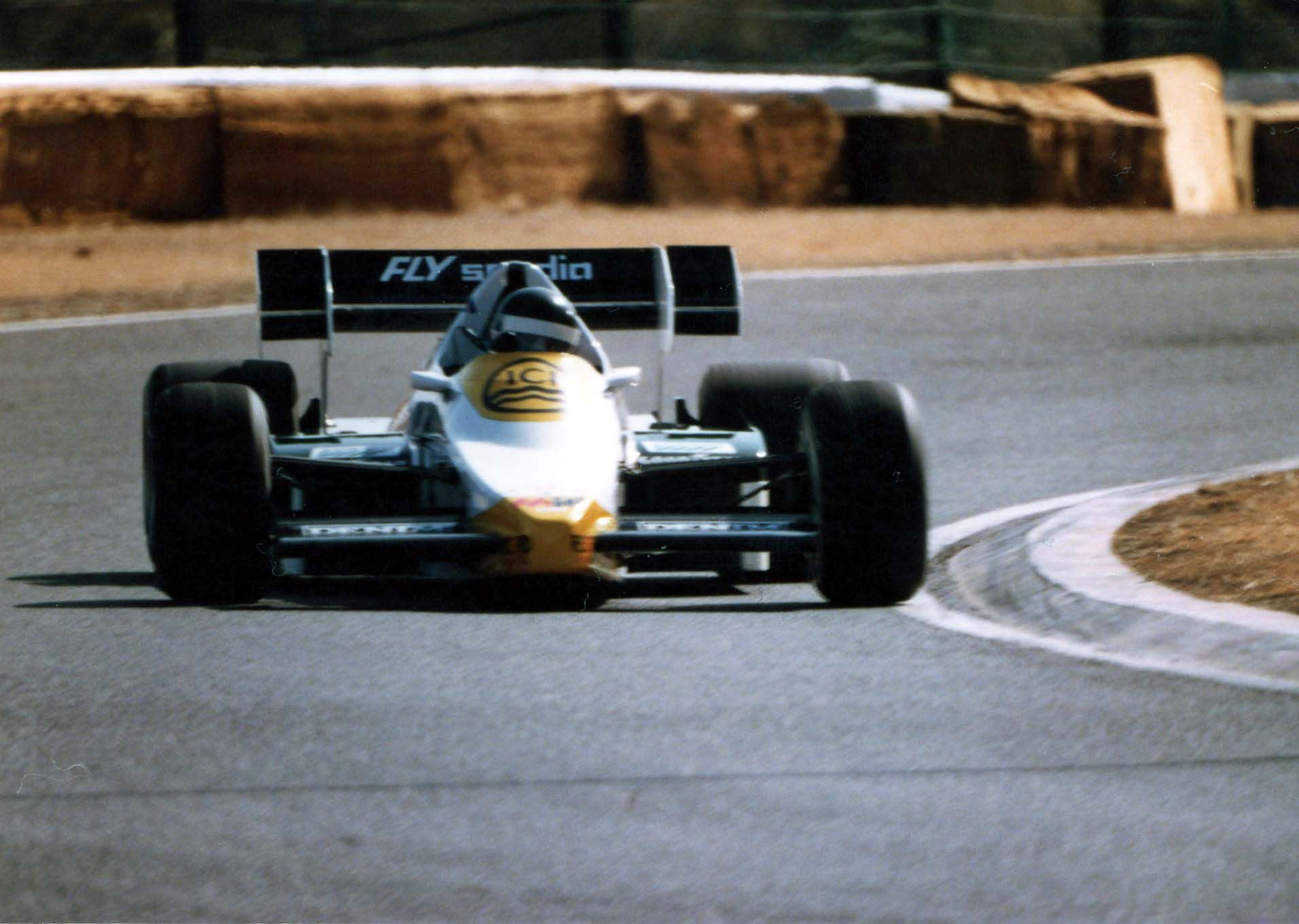 【備忘録】ウィリアムズFW09 鈴鹿テスト | Motor Racing for My Favorite Recollections - 楽天ブログ