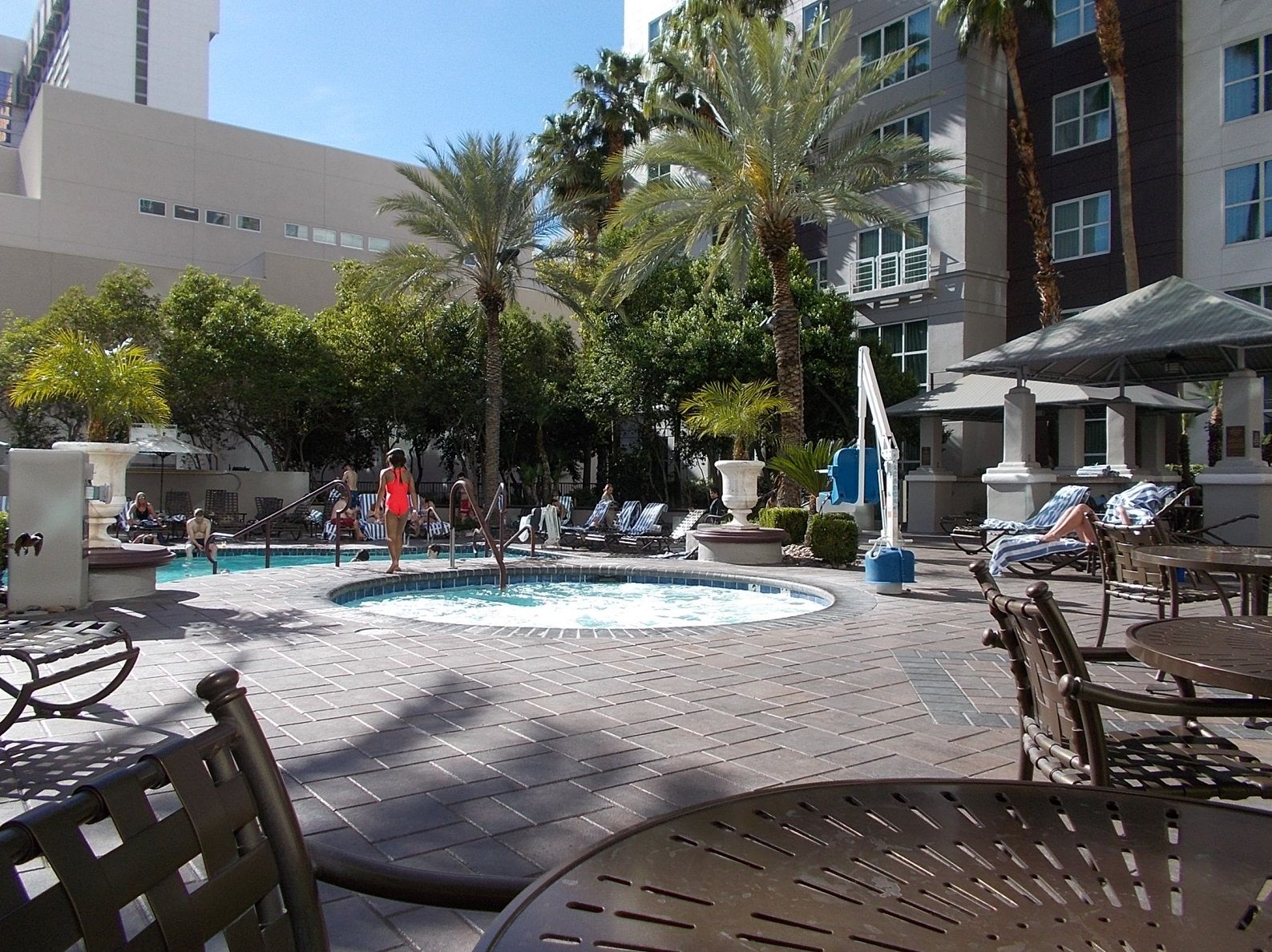 ラスベガスHGVCヒルトングランドバケーションクラブ フラミンゴ プール 2019.4.19 | ラスベガス ロサンゼルスの旅 - 楽天ブログ